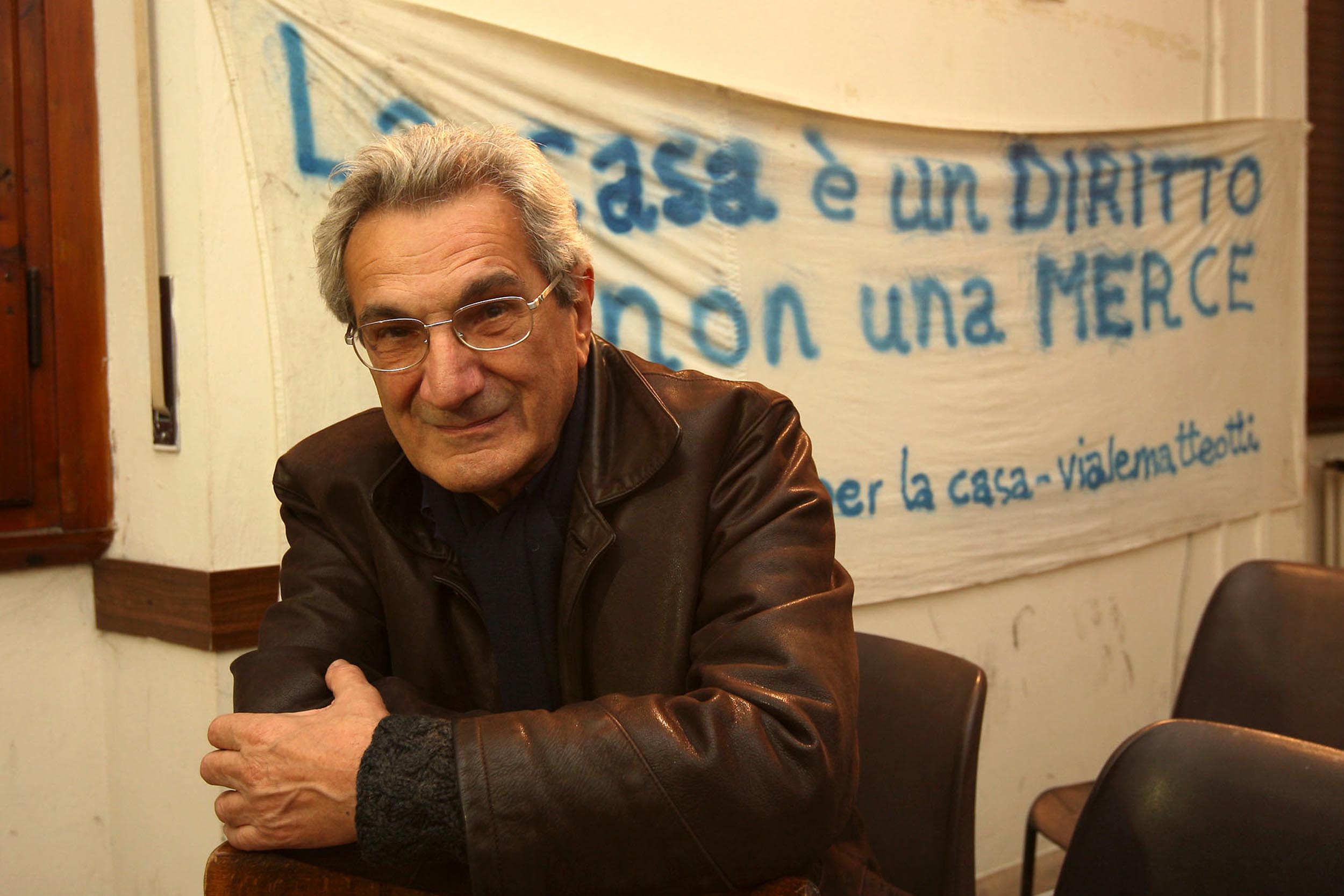 Toni Negri: las multitudes de un operaísmo en las antípodas del ...